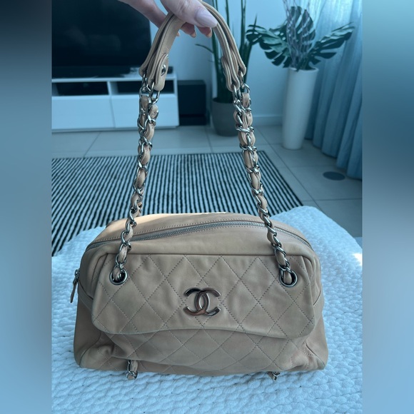 CHANEL | Bags | Vintage Beige Authentic Chanel Handbag | Poshmark